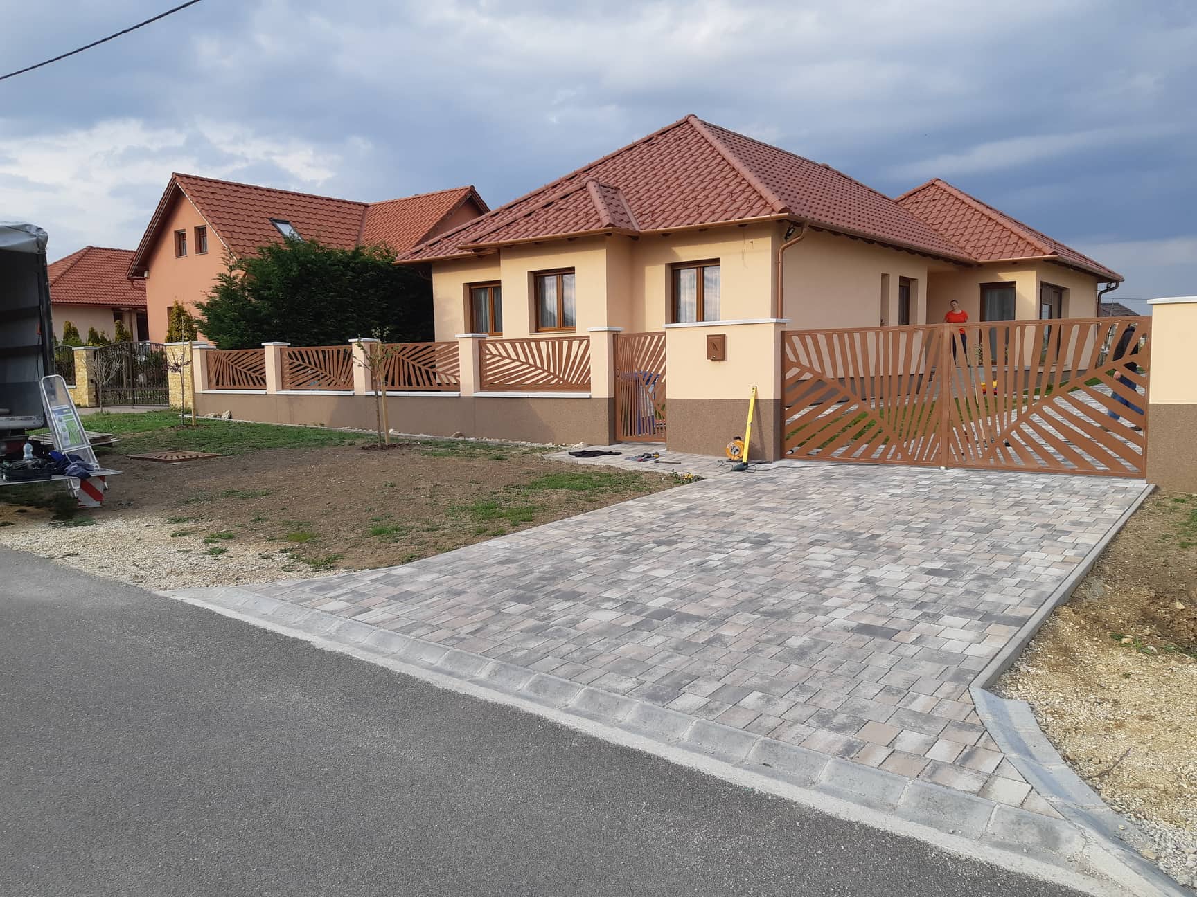 Kerítésüzem | Gondozásmentes kerítések, kulcsrakészen!