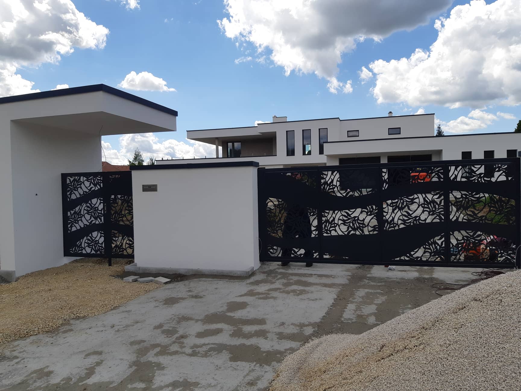 Kerítésüzem | Gondozásmentes kerítések, kulcsrakészen!